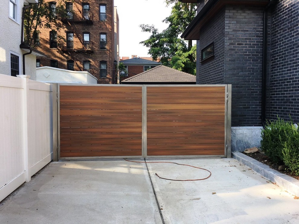 Stainless Steel Driveway Gates with Automatic Gate Opener - Modern ...