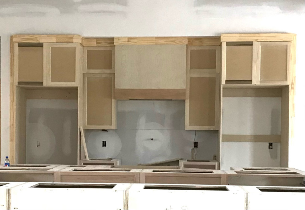 Full Overlay Cabinets with Crown Molding..