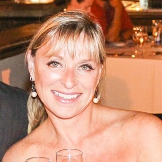 Brenda Larson's Instagram, Twitter & Facebook on IDCrawl