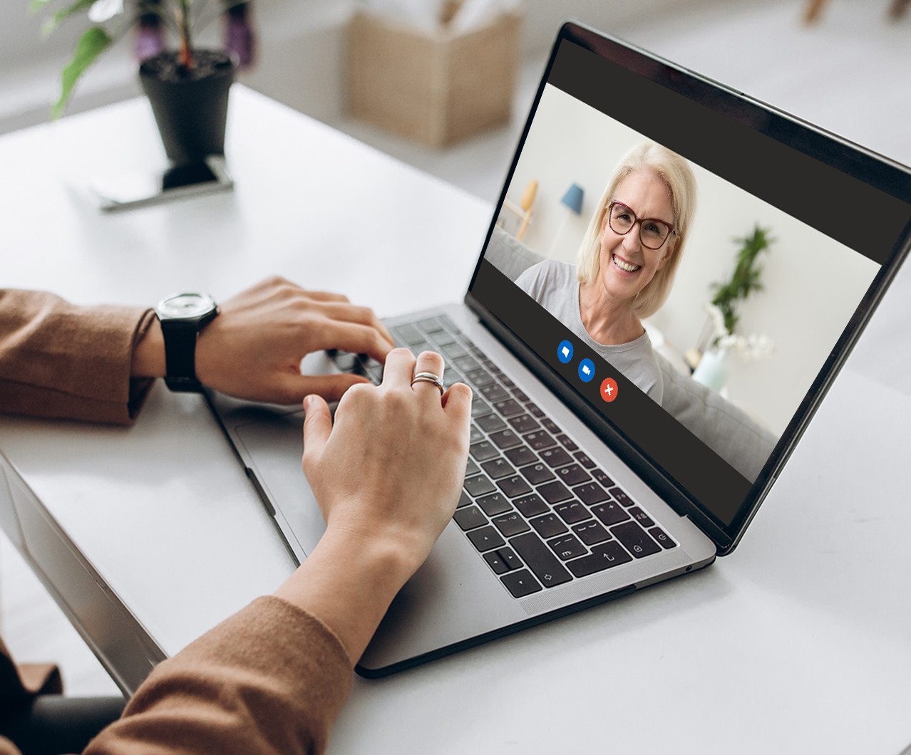 Video: How to Schedule and Host Video Meetings With Clients