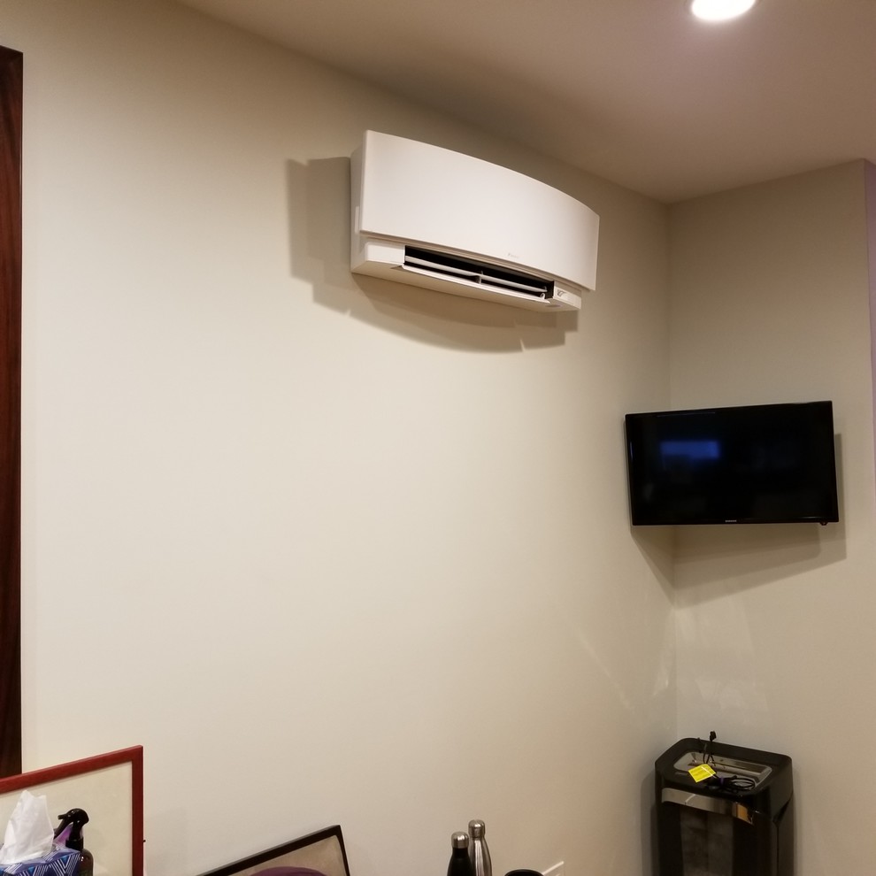 Daikin Multi zone installation of EMURA wall mount in NYC - New York ...