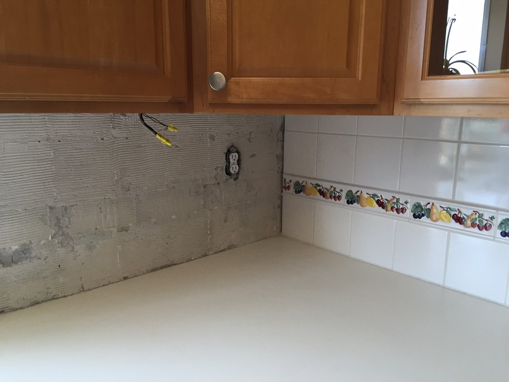 Help with backsplash demo problem