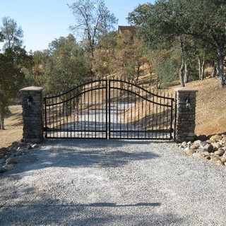 DESIGN TECHNOLOGIES- AUTOMATIC GATES SYSTEMS - Project Photos & Reviews ...