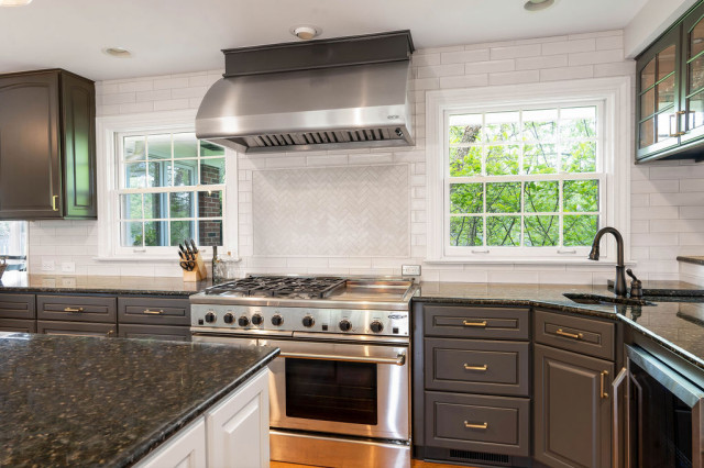 Kitchen Refresh - Painted Cabinets Sherwin Williams Iron Ore & Gossamer ...