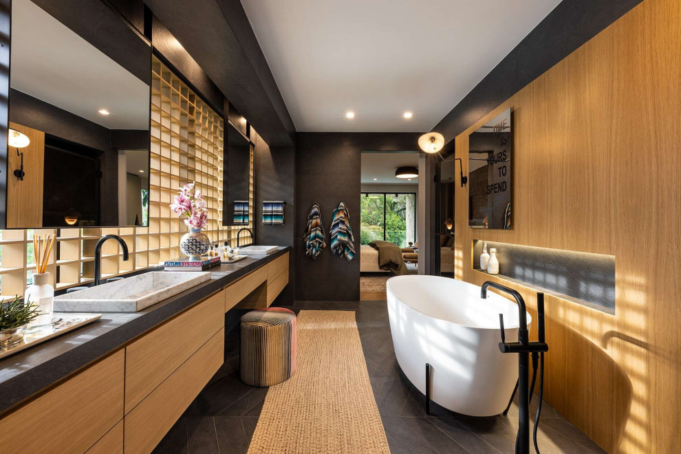 Luxury Bathroom Design Ideas for a Spa-Like Retreat - Modern - Badezimmer - Miami - von DESIGN ...