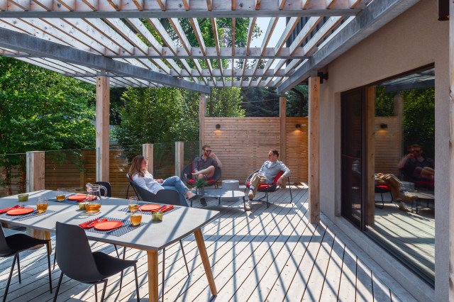 10 Etiquette Rules for Outdoor Living