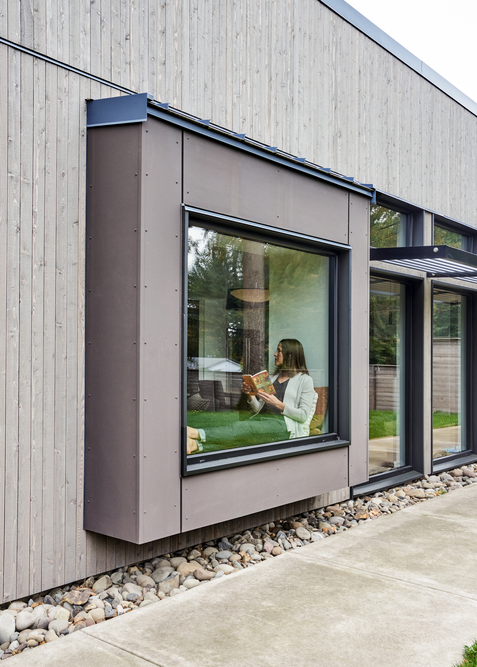 Houzz Tour: New Zero-Energy Home Filled With Natural Light
