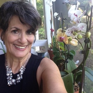 Stacey Mooney's Instagram, Twitter & Facebook on IDCrawl