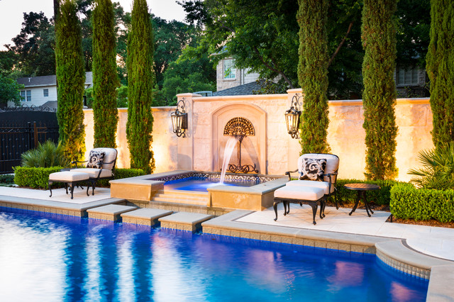 Elegant - Traditional - Pool - dallas - by Pool Environments, Inc.