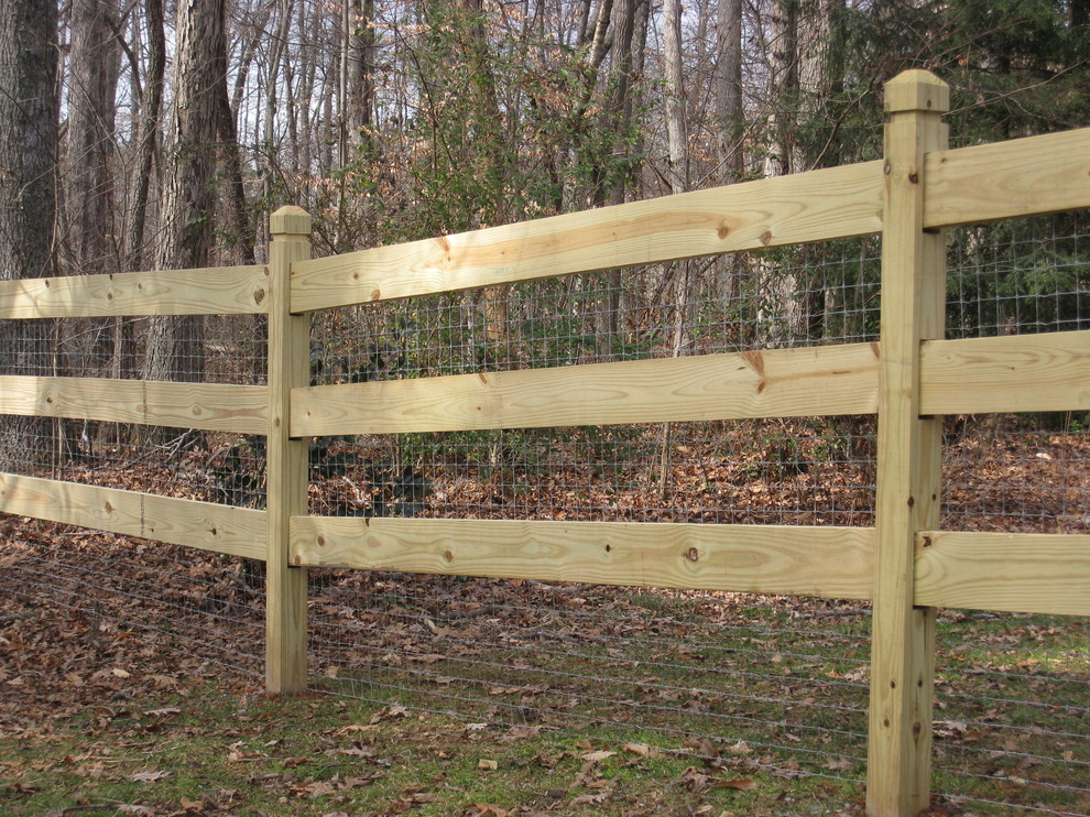 3 Rail "Post & Rail" style Wood Fence with 2x2 Wire Mesh - Other - by ...