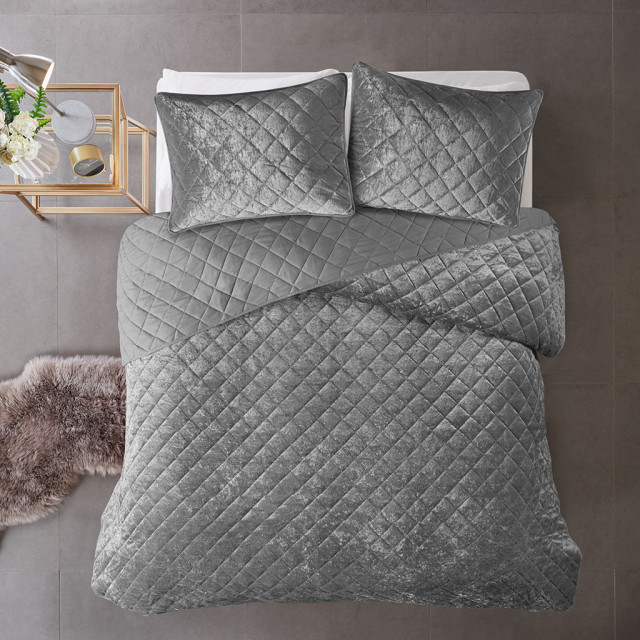 Intelligent Design Felicia Velvet Quilt Set, Grey - Transitional ...