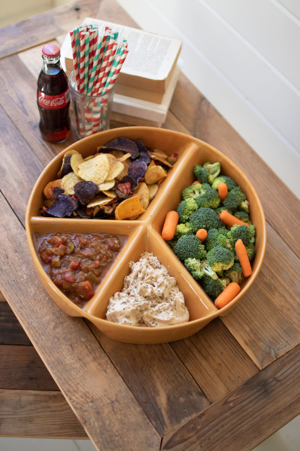 Kalalou Cdv2085 Ceramic Peace Sign Chip And Dip Tray - Contemporary ...