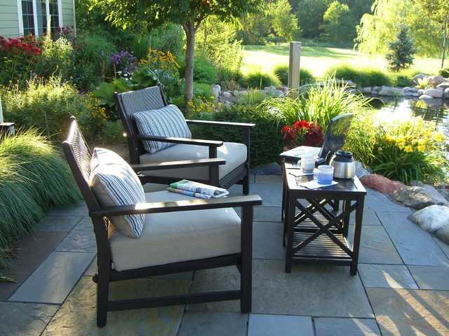 A Wisconsin Garden Designed for All Seasons