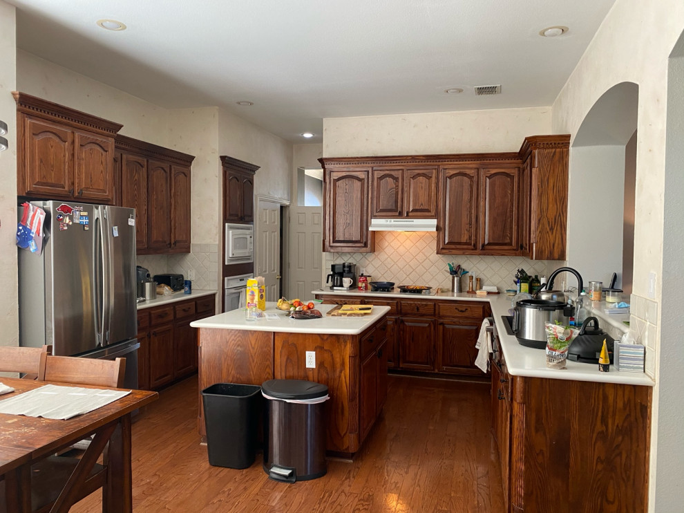 Kitchen Counter & Floor Combo Ideas