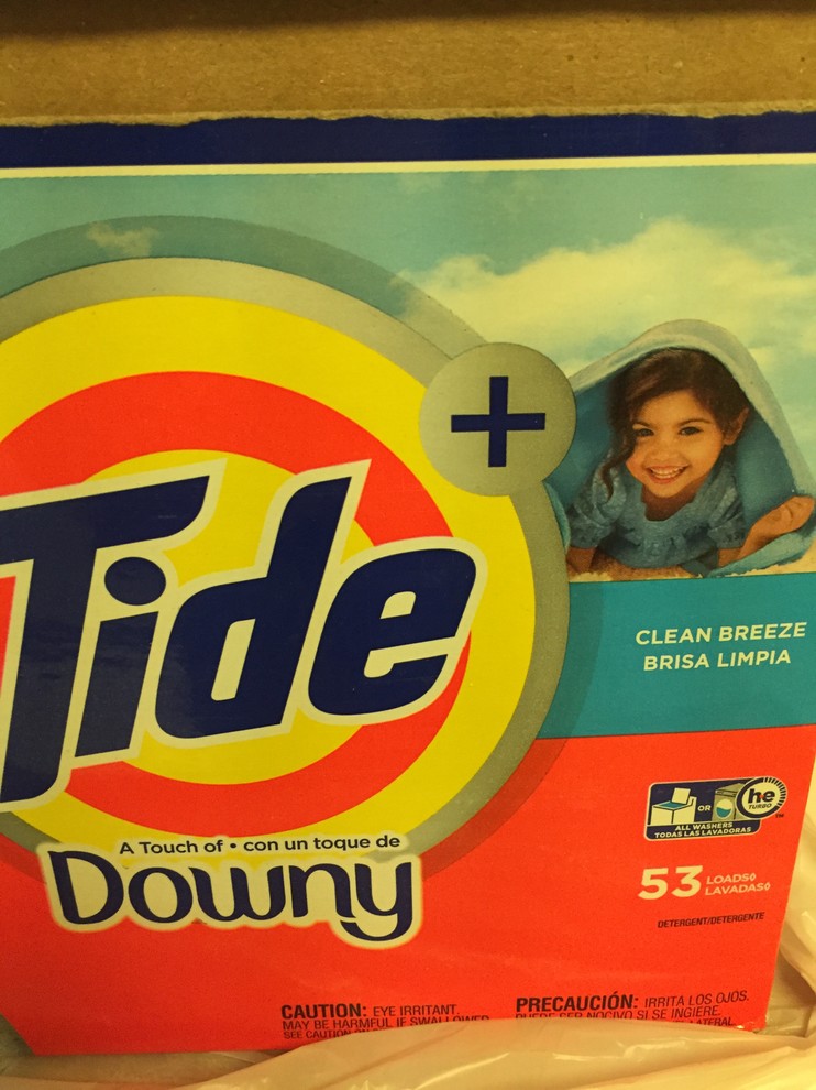 Tide w a touch of downy clean breeze POWDER!