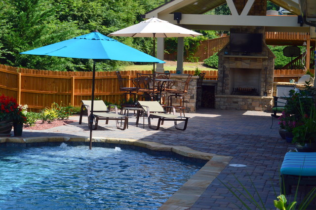 Stunning Roman Pool in Cumming, GA - Atlanta - par Hilltop Pools and ...