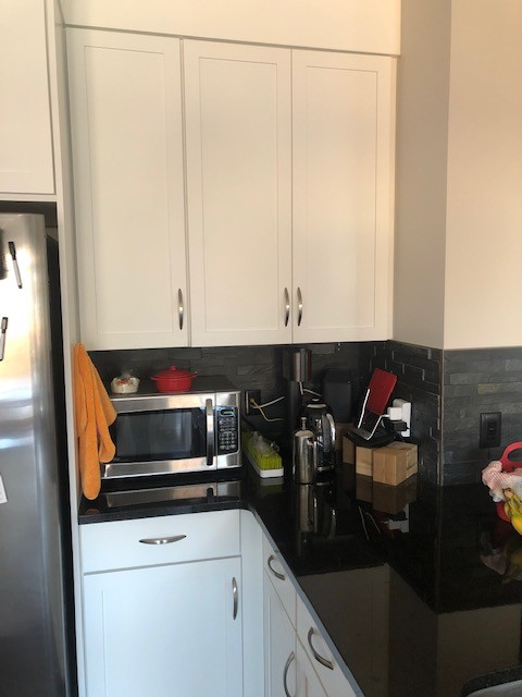 awkward kitchen corner in need of looking visually tidy