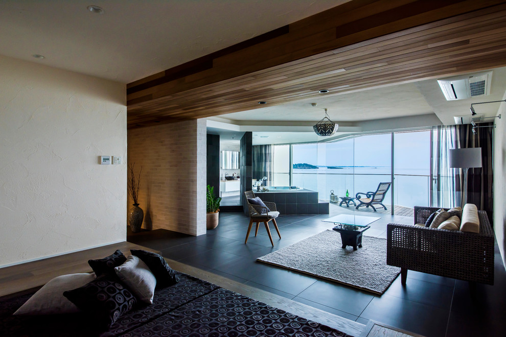 海に浮かぶ家(マンションリノベーション) - モダン - ファミリールーム - 東京都下 - カジャデザイン | Houzz (ハウズ)