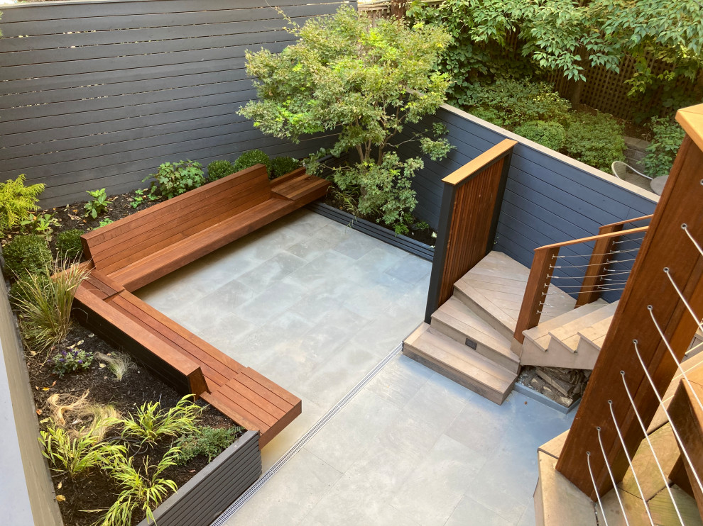 Angled Rowhouse Backtard Redesign - Midcentury - Landscape - Toronto ...