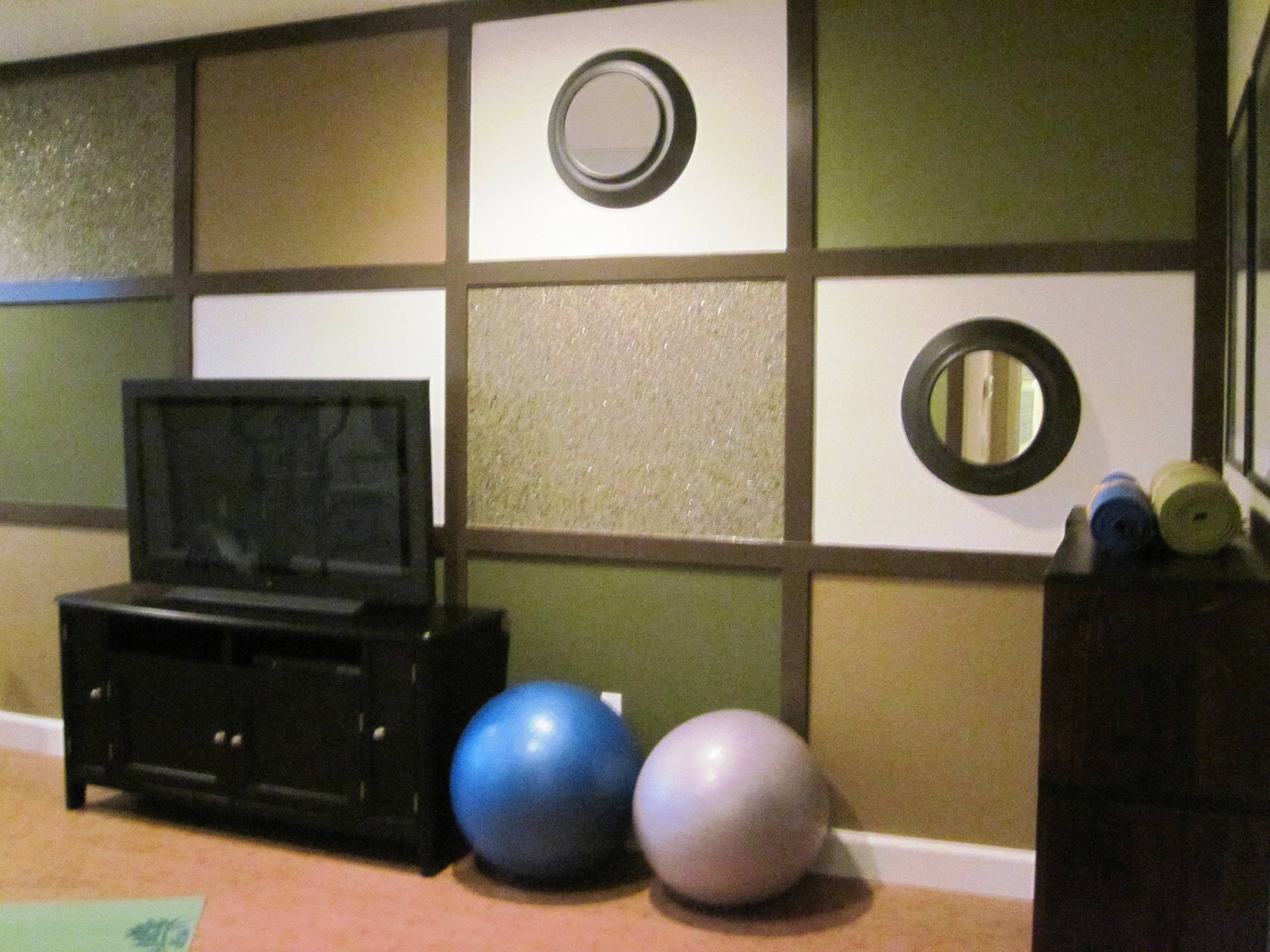 12 Colors to Pump Up Your Home Gym