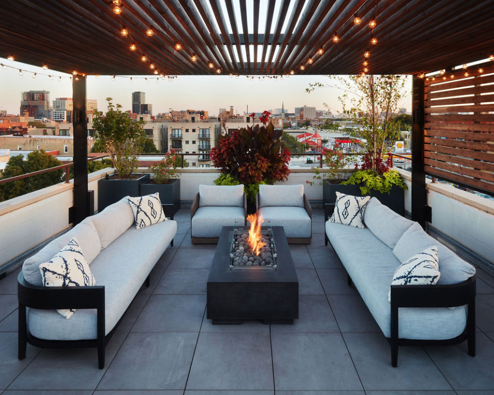 West Town Contemporary Rooftop Patio & Lounge - Deck - Chicago - by ...