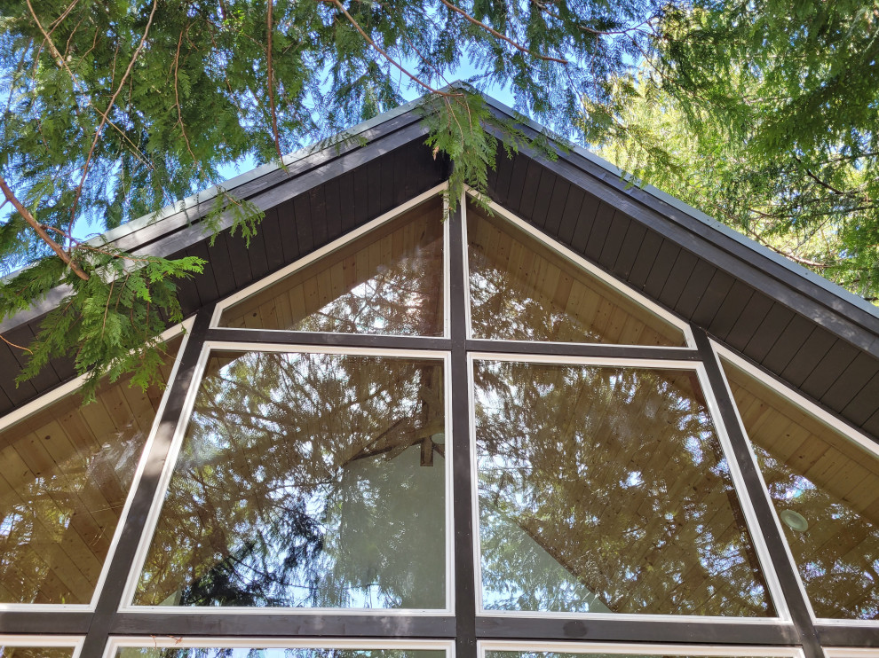 wood's cabin - Rustic - Exterior - Seattle - by OTO Design | Houzz
