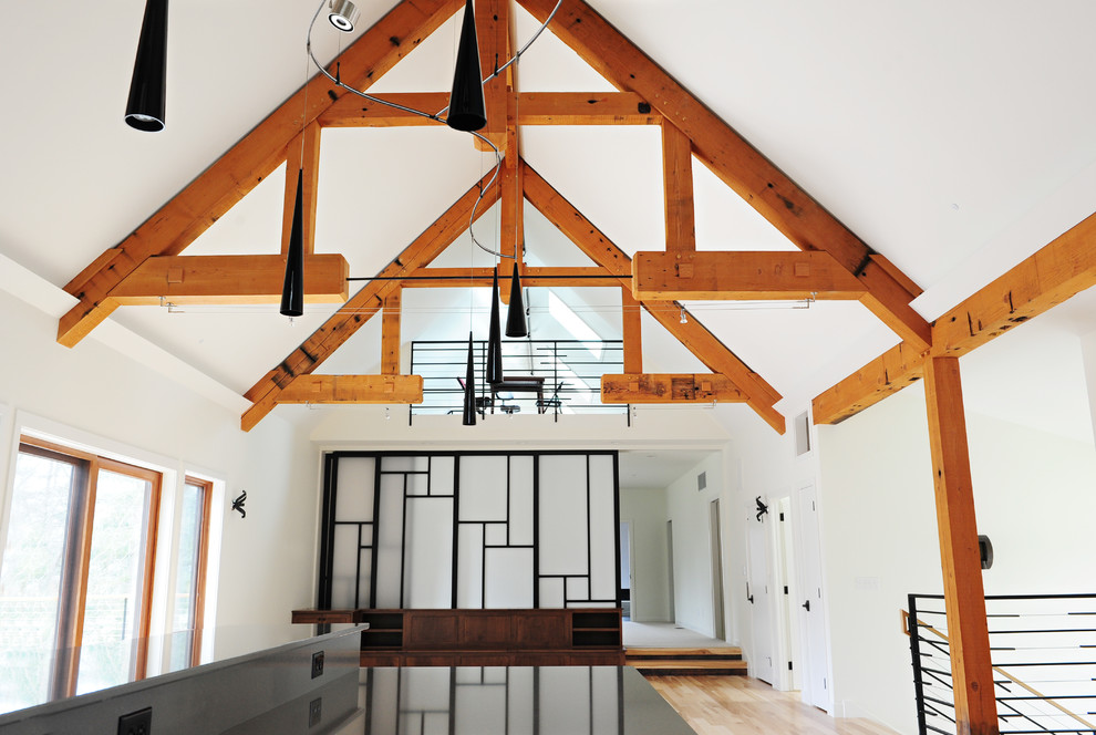 Hammer-beam trusses - Hall - Indianapolis - by Loren Wood Builders