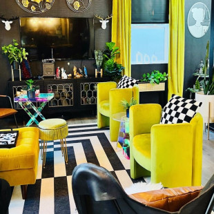 STUDIO HAUS AT 7TH KEY ECLECTIC EYE DESIGN - Project Photos & Reviews ...