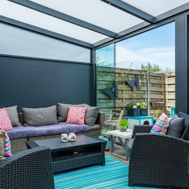 Bosco Veranda with an opal roof - Modern - Courtyard - Sussex - by Sky ...