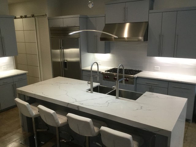 The Good Doctor's Kitchen Remodel - Contemporary - Kitchen - Dallas ...