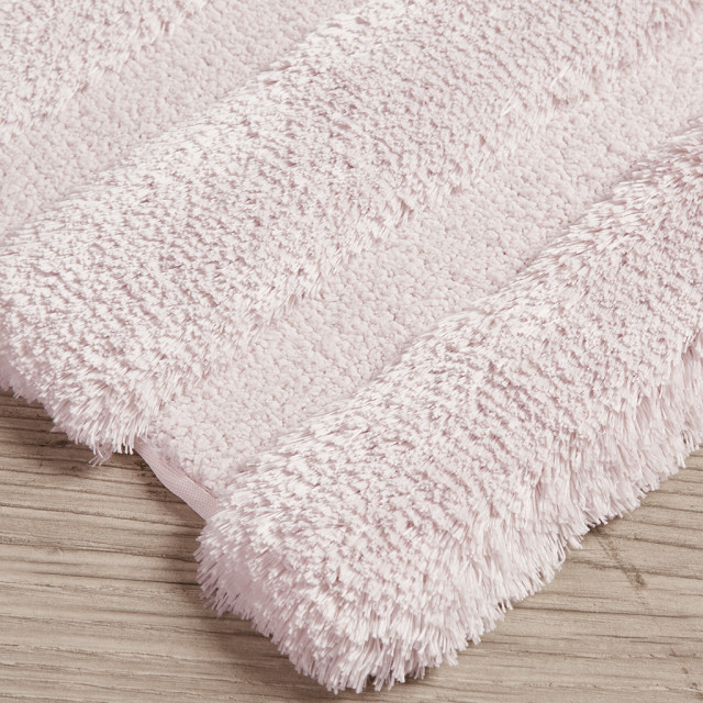 Madison Park Tufted Pearl Channel Rug, Blush - Contemporary - Bath Mats ...