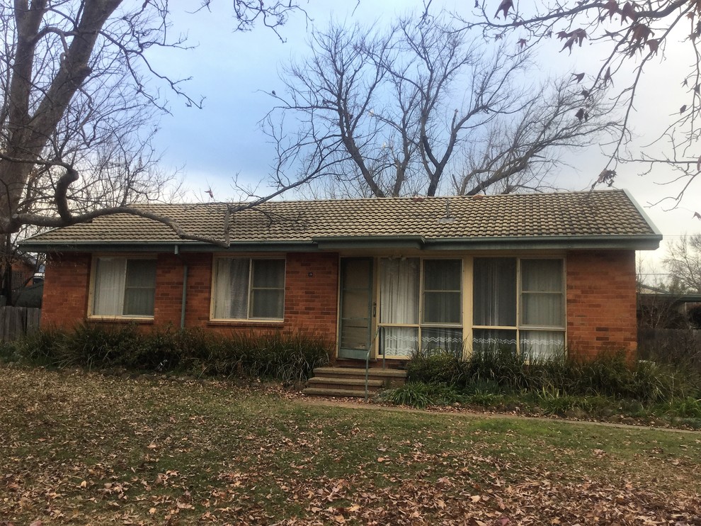 Roof advice sought: cape cod roof on "canberra red" brick house | Houzz AU