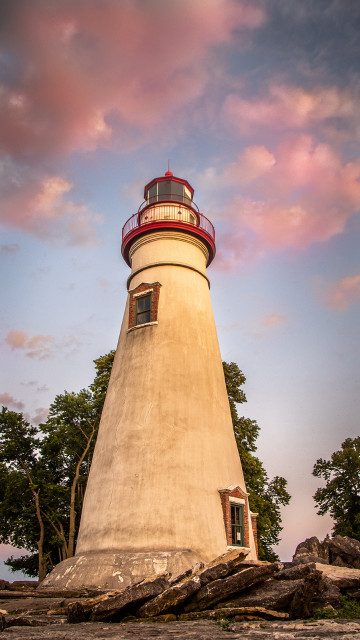 Marblehead Lighthouse at Sunset From the Shore Canvas Prints, 16" X 20 ...