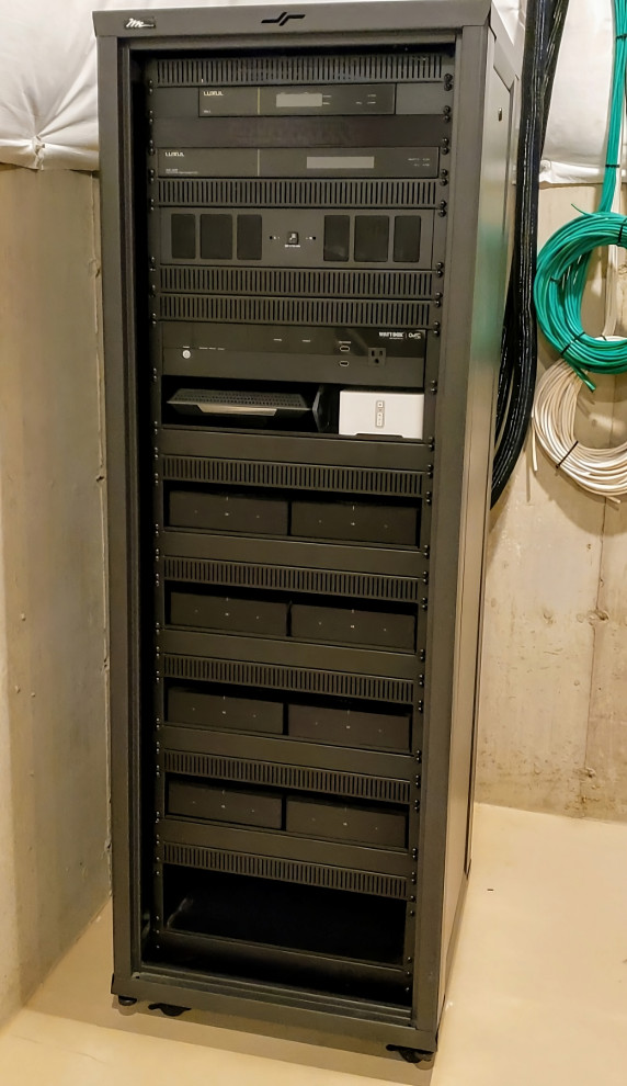 Perfecting Wire Management in Custom AV Racks: The Denali Tech ...