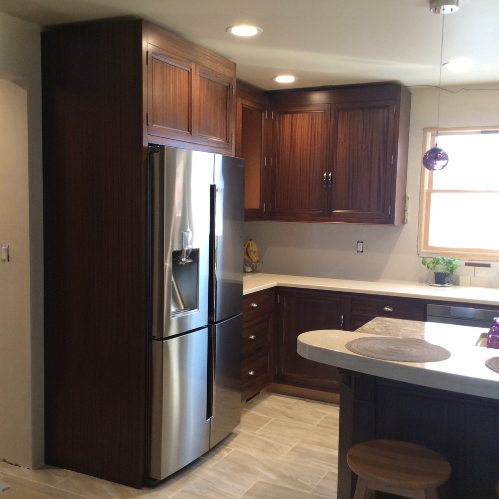 Backsplash and framed focal point above range | Houzz Forum