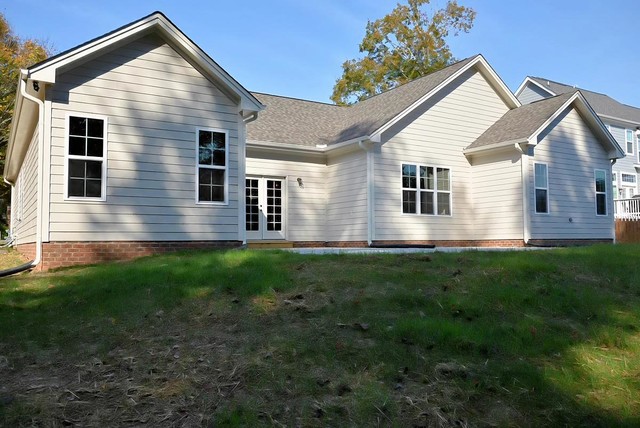Traditional Prairie Style Ranch Houses