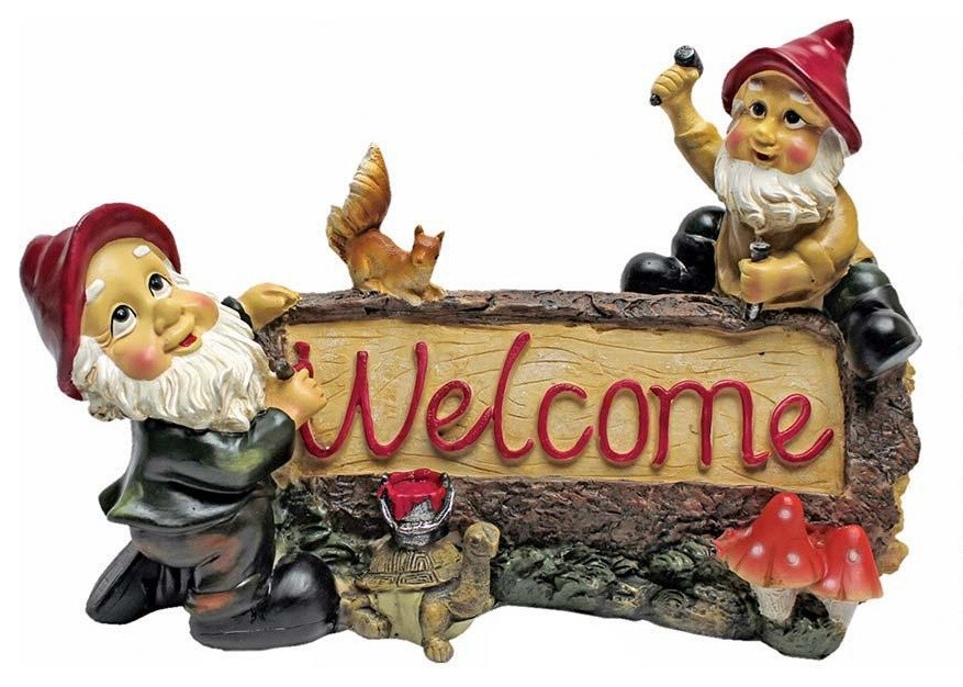 Garden Gnomes Welcome Statue - Traditional - Garden Statues And Yard ...