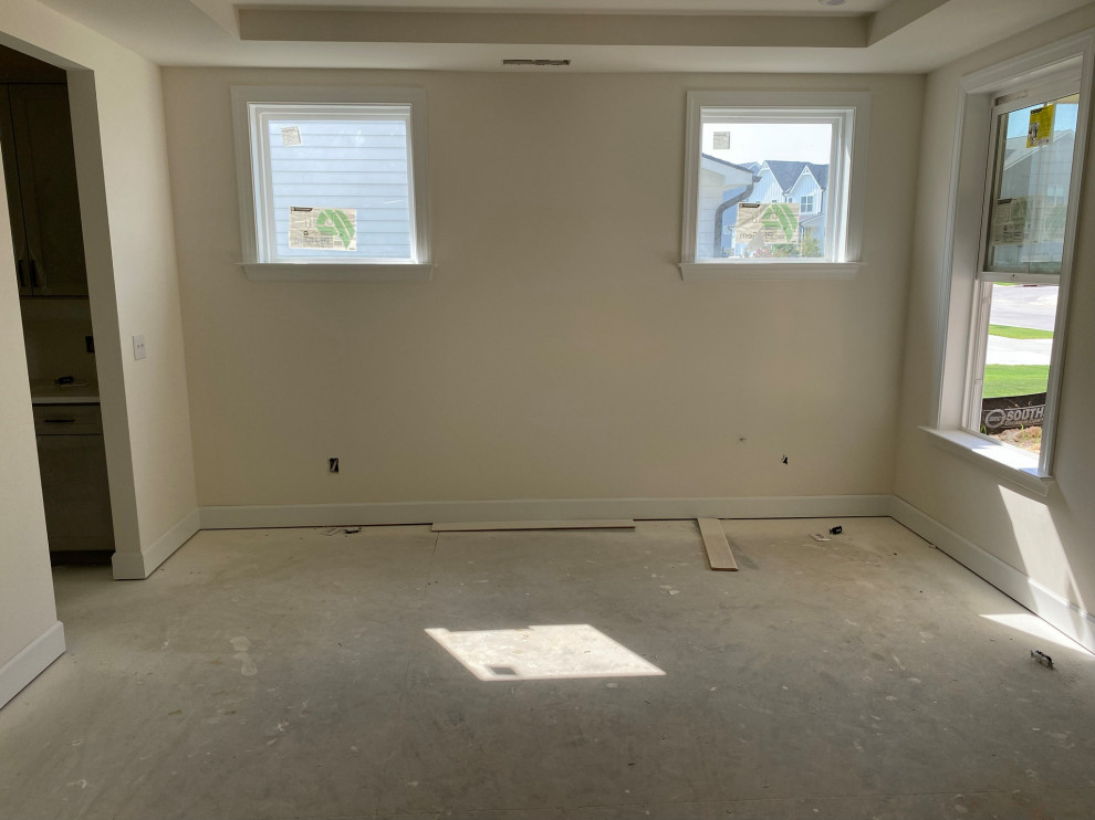 Pls help: Picture moulding odd size windows