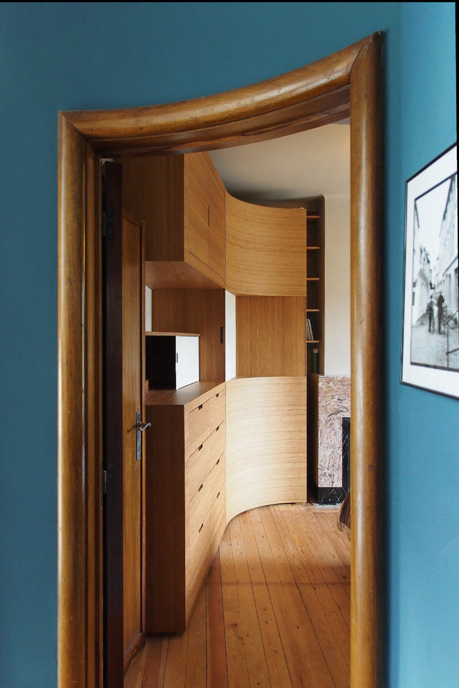Meuble dressing courbe - Contemporary - Brussels - by JOA | Houzz