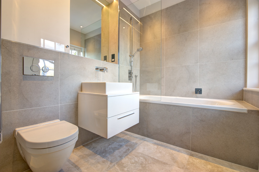 Bathroom - Escape Grey (walls) & Renaiss Silver (floors) - Contemporary ...