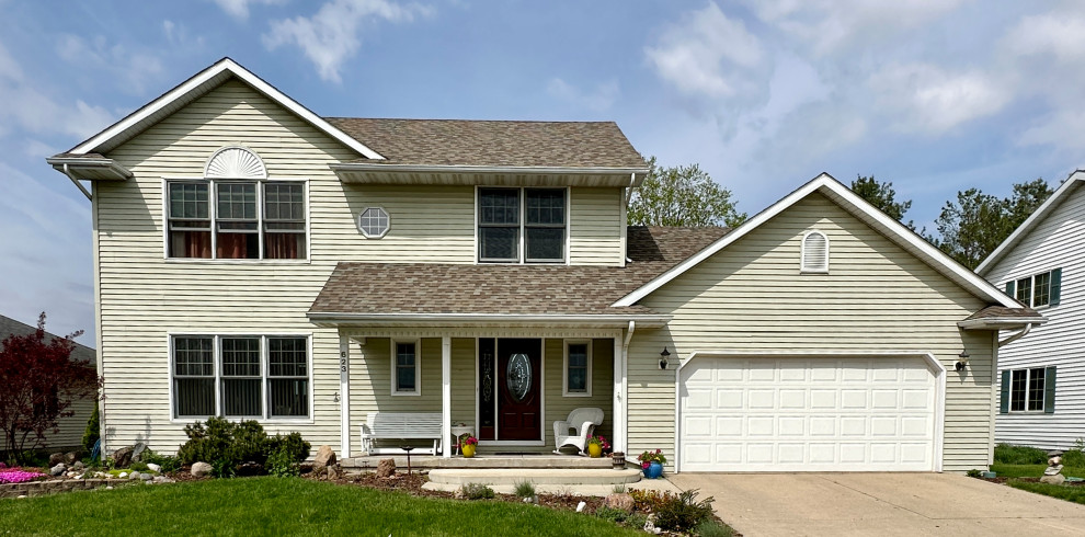 Please help with new siding ideas on my 1990's home