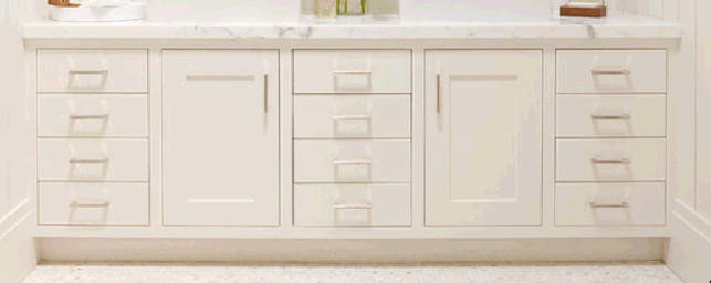 8 Foot Vanity Design - Larger Cupboards or More Drawers?