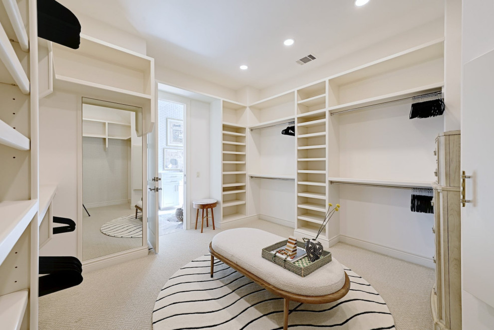 Luxurious Primary Closet - Modern - Closet - Austin - by Turnstyle ...