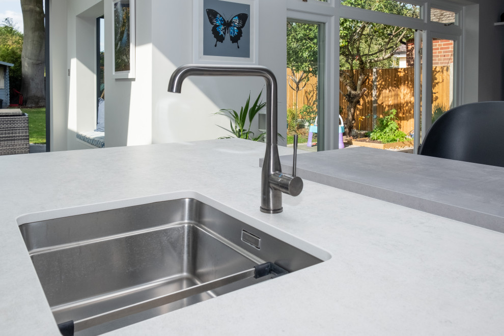 Handless Kitchen with Blue Splashback in Stanmore By Kudos Interior ...