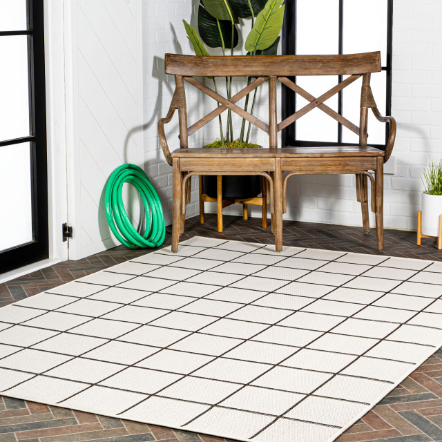 Grid Modern Squares Indoor/Outdoor Area Rug, 5x8 - Farmhouse - Outdoor ...
