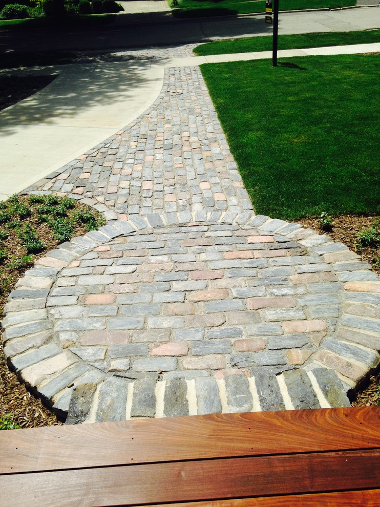 Cobblestone Front Stoop & Walkway - Farmhouse - Chicago - by CNC ...