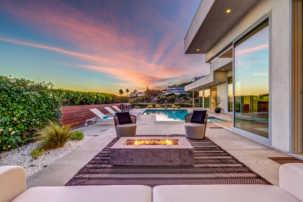 Hollywood Hills Modern Architectural - Modern - Los Angeles - by Creative Vision Studios | Houzz AU