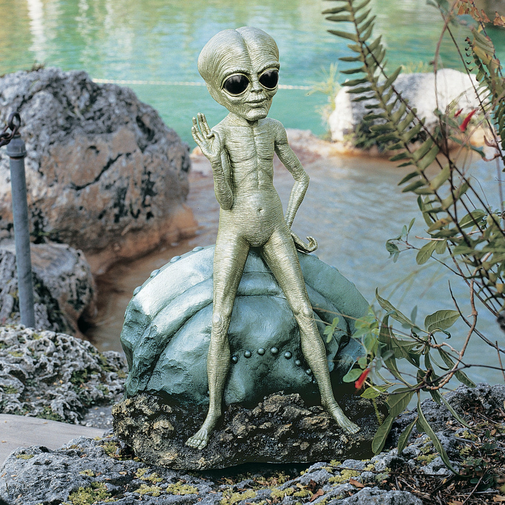 Roswell The Alien With Spacecraft Statue - Eclectic - Garden Statues ...