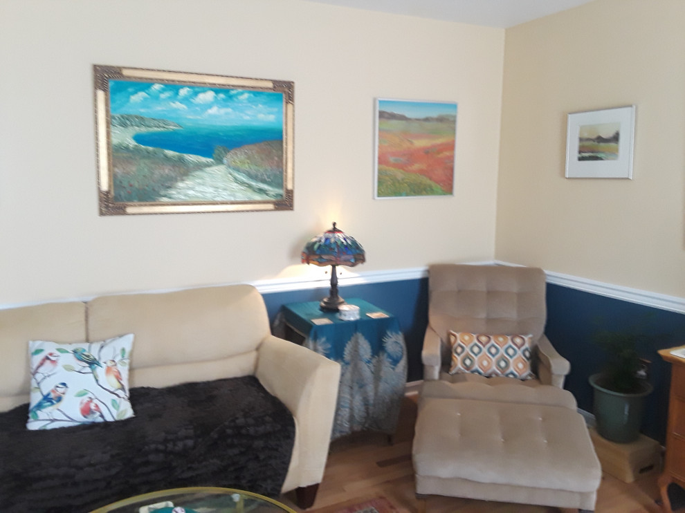 Designer Picks: 9 Beautiful Saturated Blue Paints