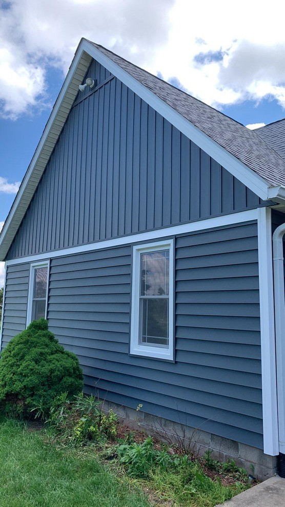 Alside Prodigy Insulated Lap and Board & Batten siding in Ageless Slate ...